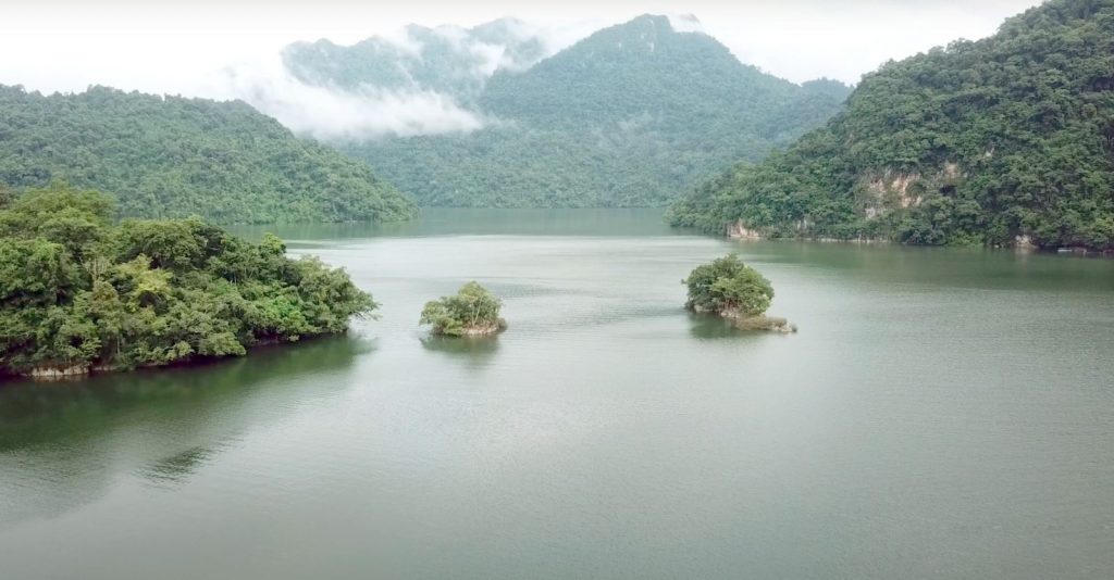 Sự tích đảo Bà Góa bí ẩn giữa lòng hồ Ba Bể mênh mông - Luxury Travel